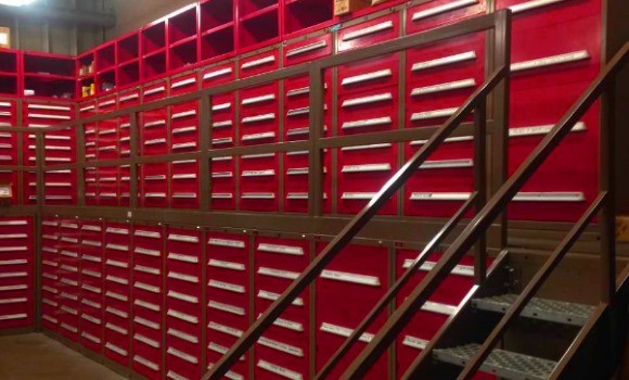 Lyon LLC - Lockers, Cabinets, Industrial Shelving & Rack